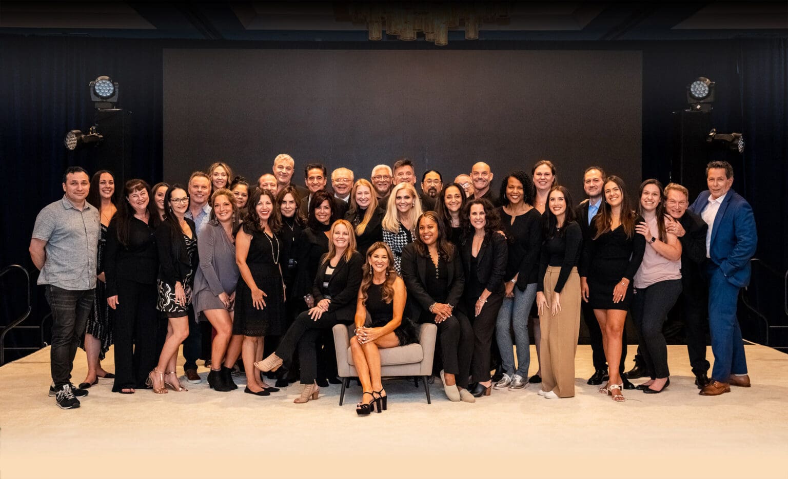 Meet the Team - Pinnacle Global Network - Allison Maslan